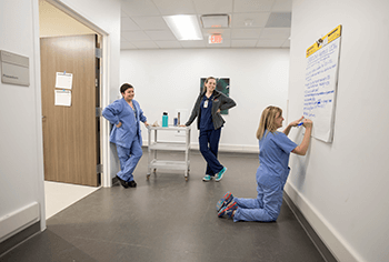 Daily Huddles Help Us Prepare for Move to Shorb Tower - Methodist Le ...